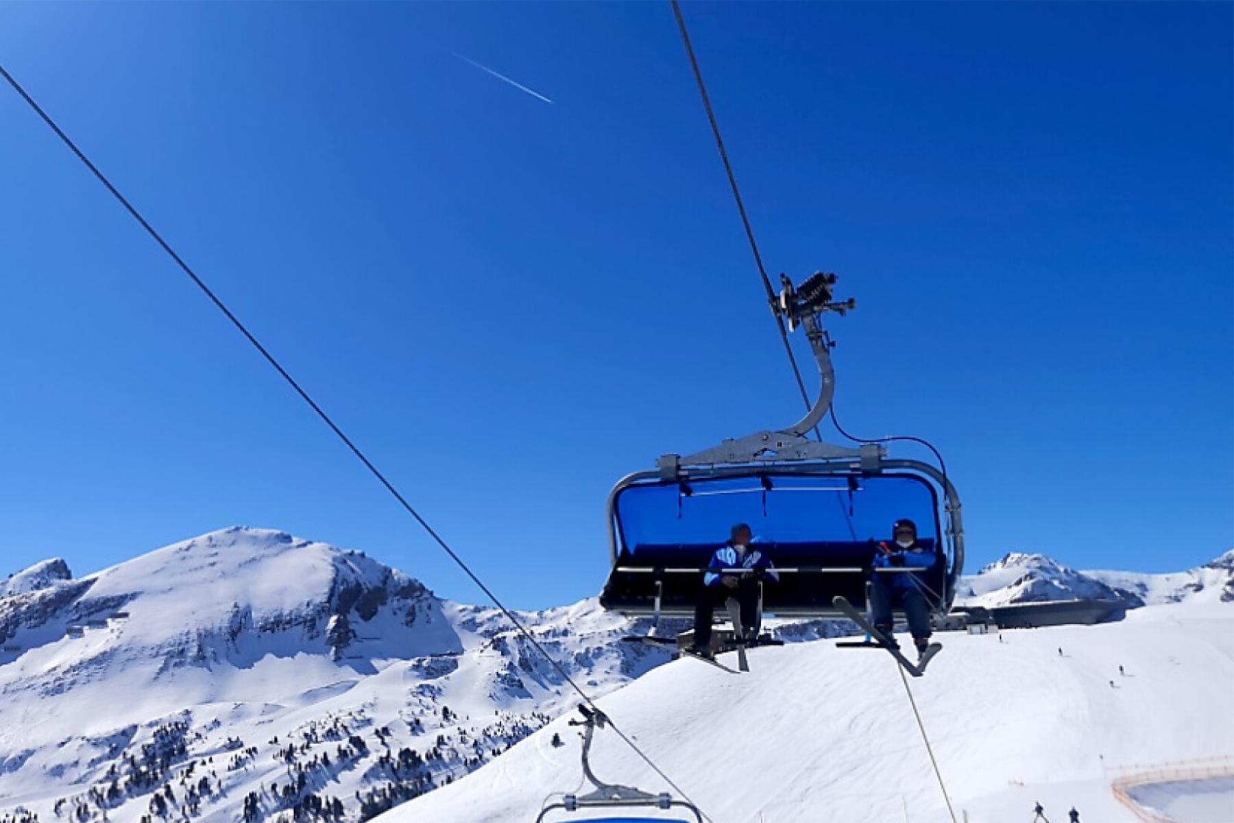 Ski Lift Operators Celebrate Booming Season - The International