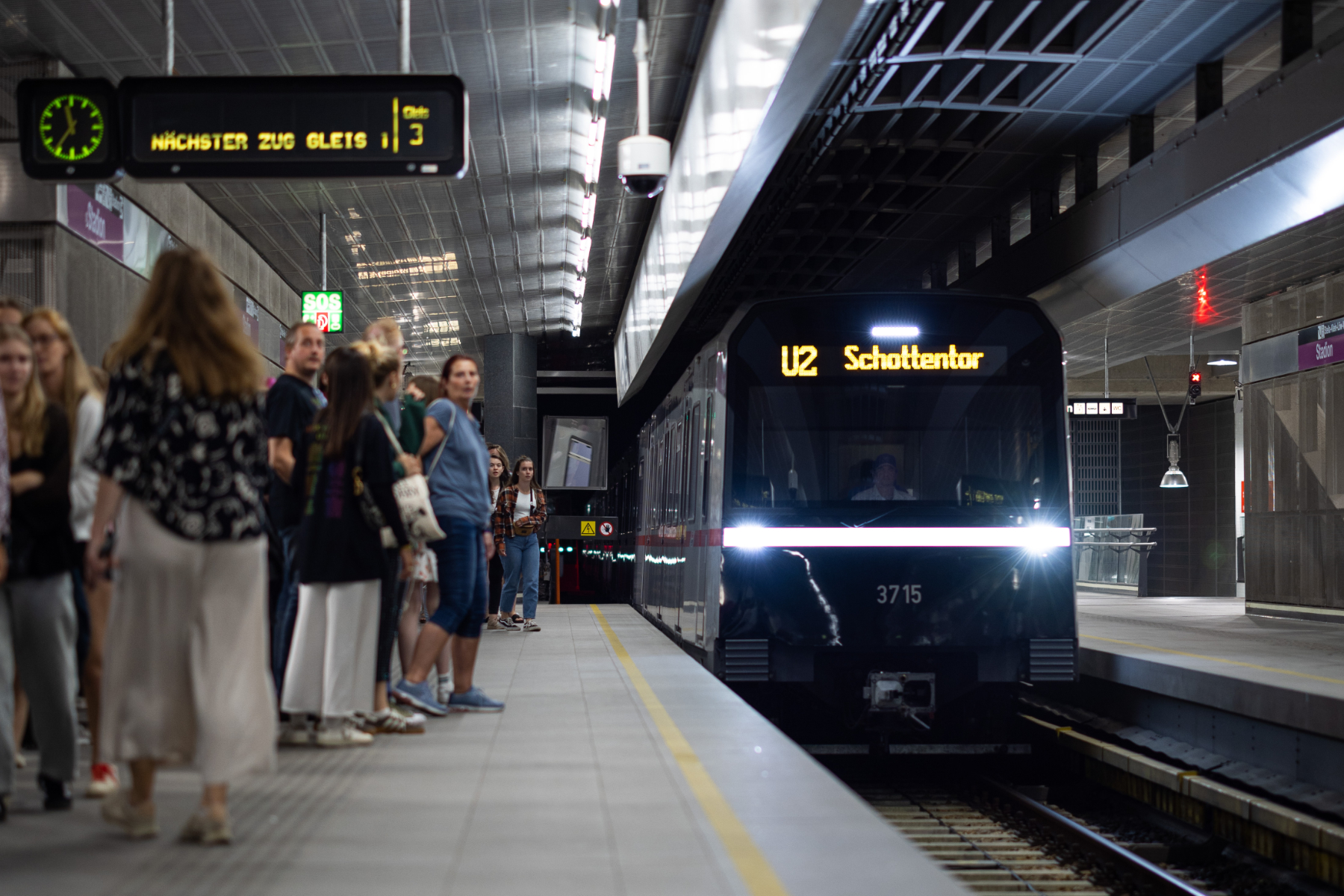 U2 U-Bahn Line Fully Reopens - The International
